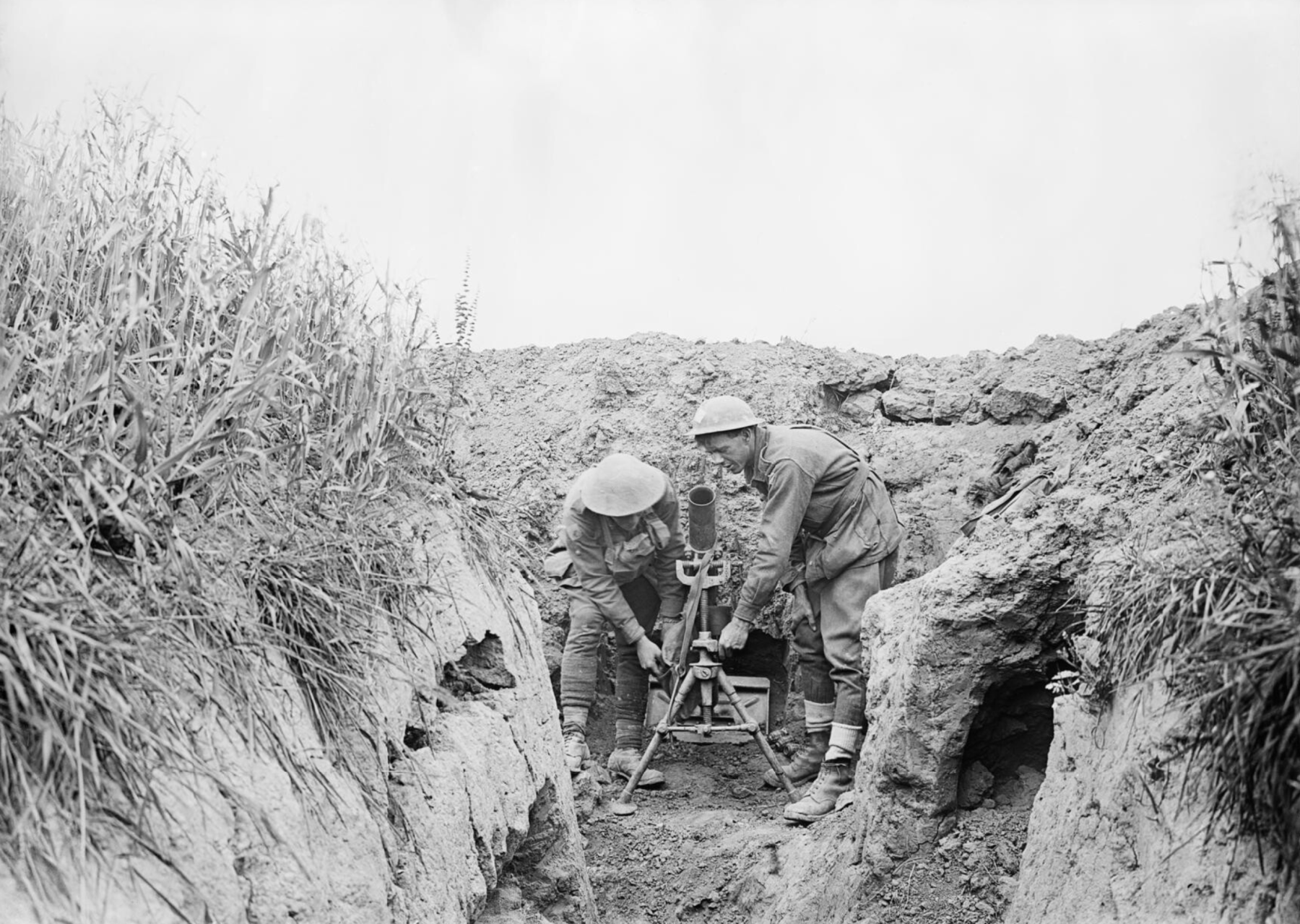 Five Weapons of WW1 Trench Warfare – Old Front Line
