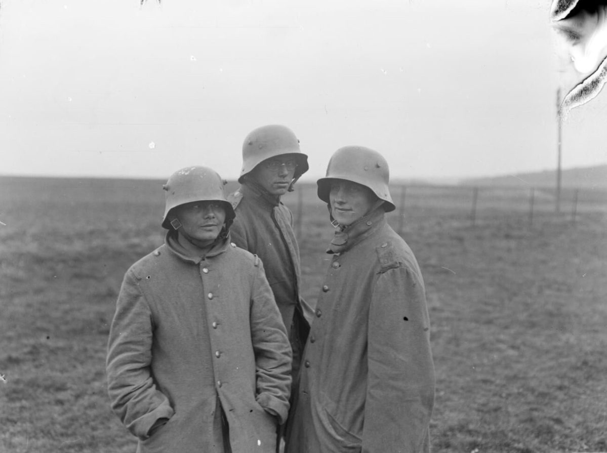 Old Front Line – WW1 Podcast with Paul Reed